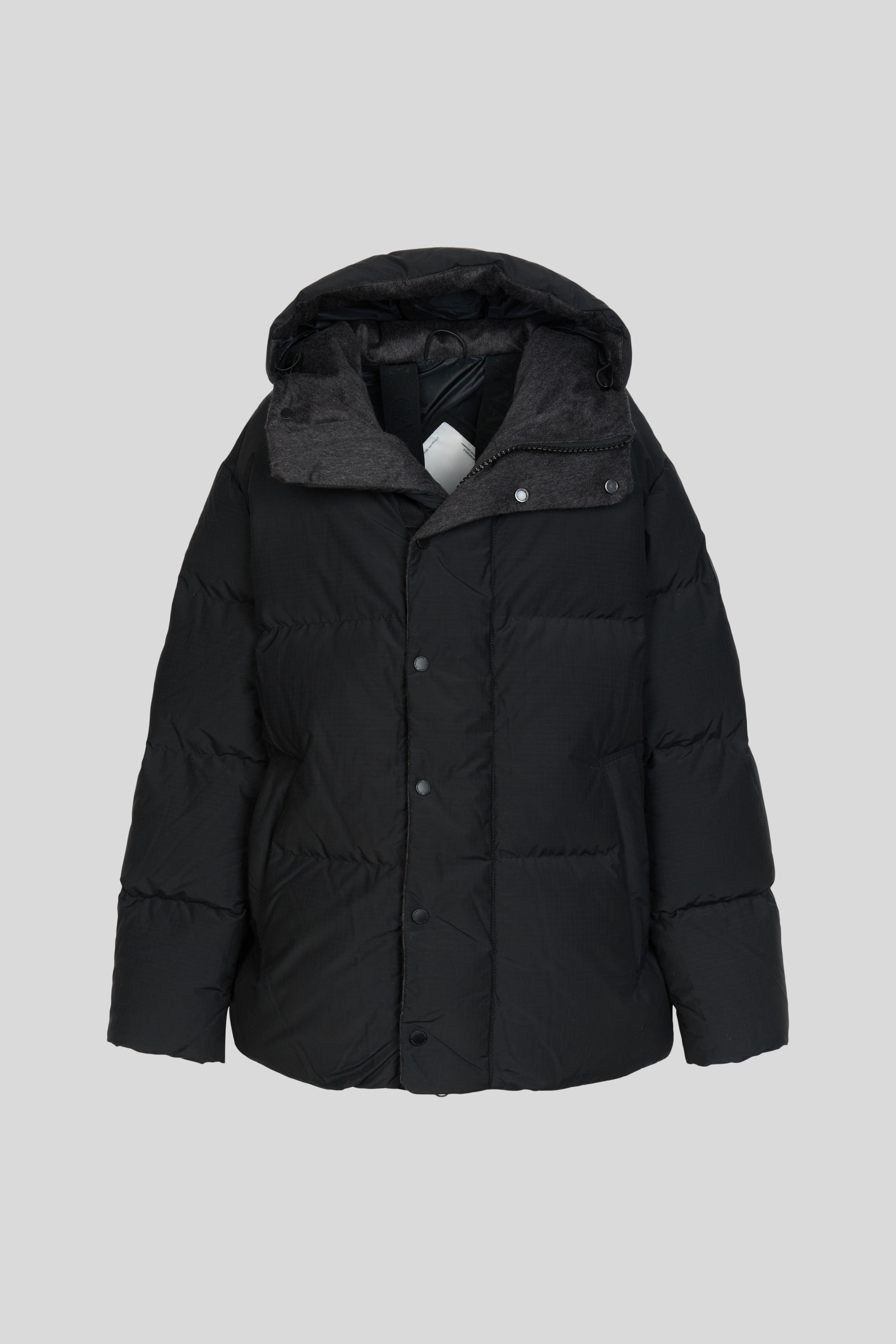 Used Nairo Puffer HUMANATURE for sale - Canada Goose Generations US